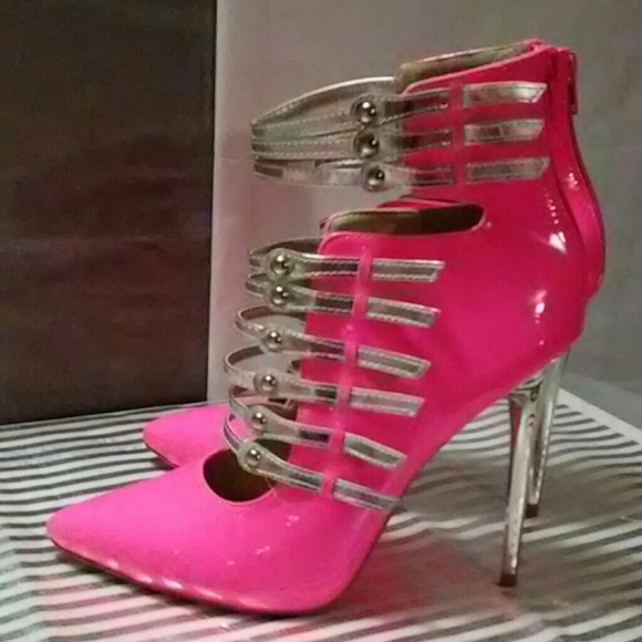 Redkiss | Shoes | Red Kiss Hot Pink And Metallic Silver Rocker Buckle ...